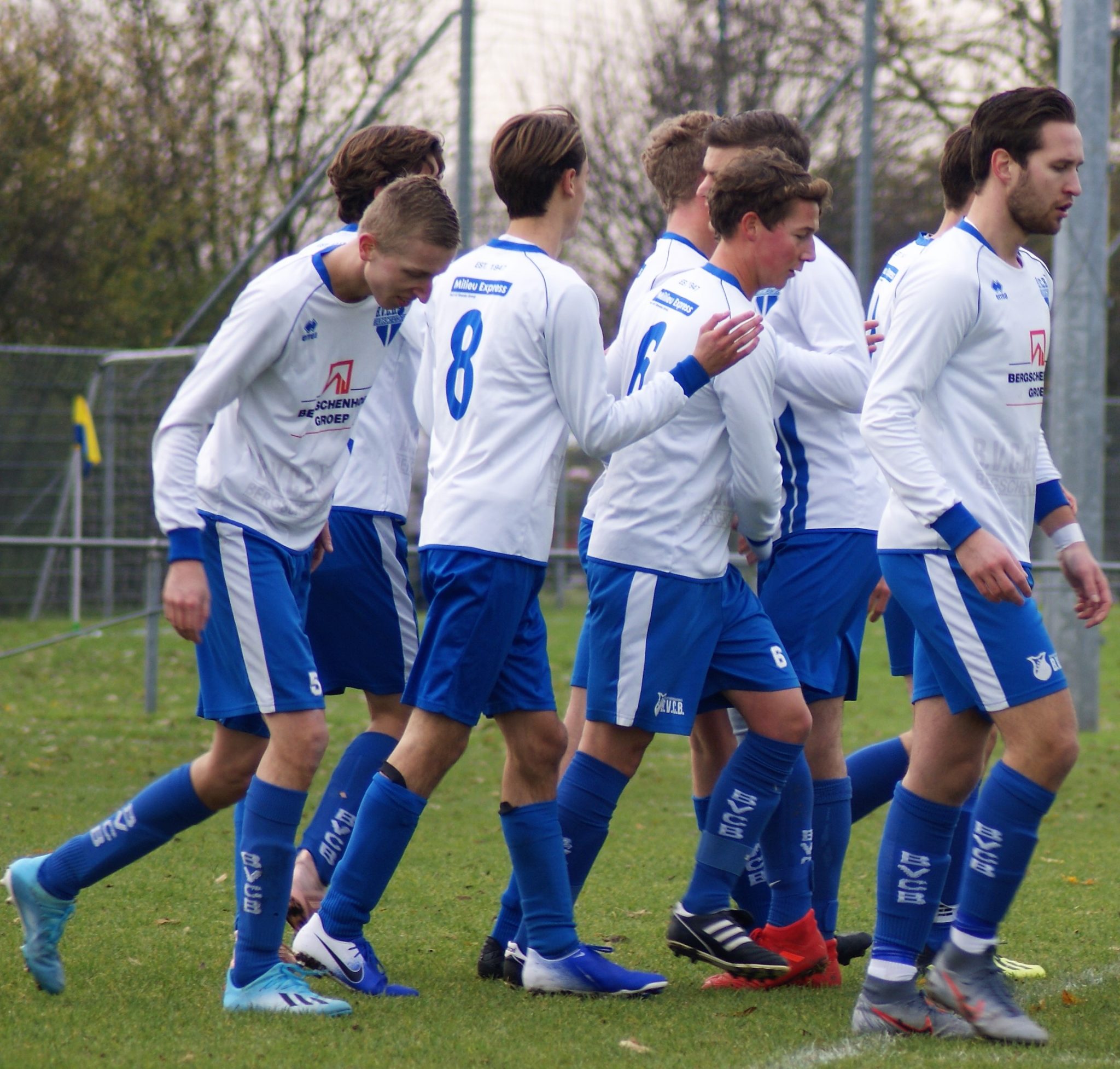 BVCB 8 doelpuntrijk met schrik vrij | BVCB