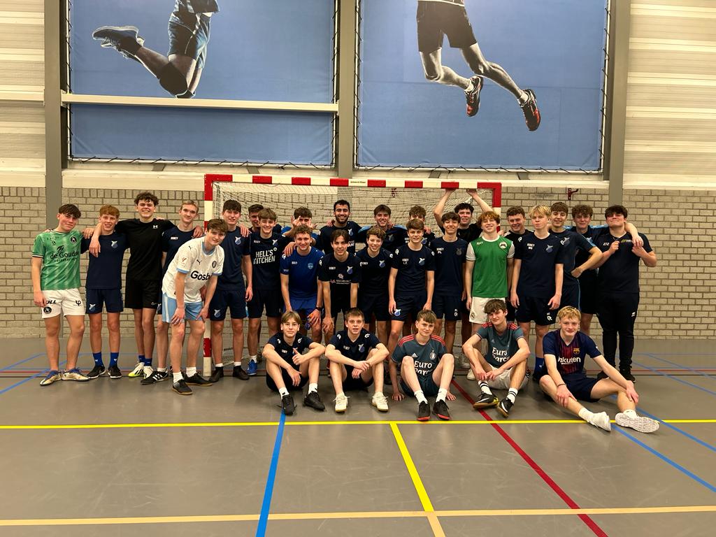 2024 begint met een geslaagd zaalvoetbaltoernooi voor de JO19-JO15 | BVCB