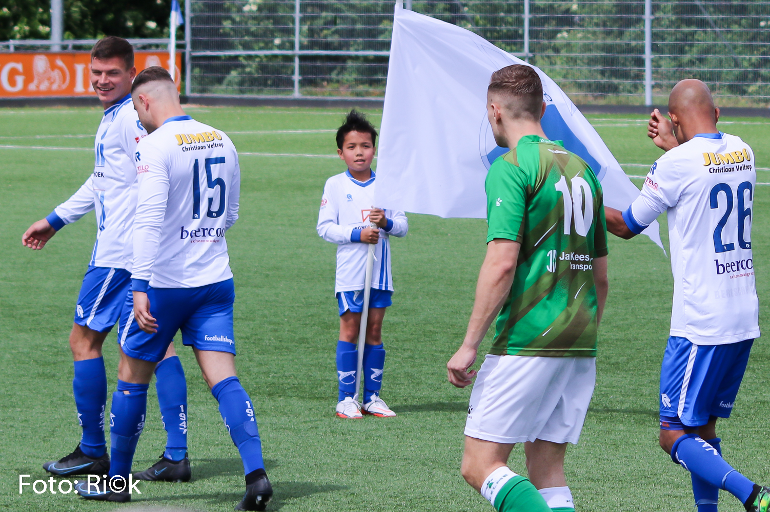 BVCB laat zich gewillig naar de slachtbank leiden | BVCB